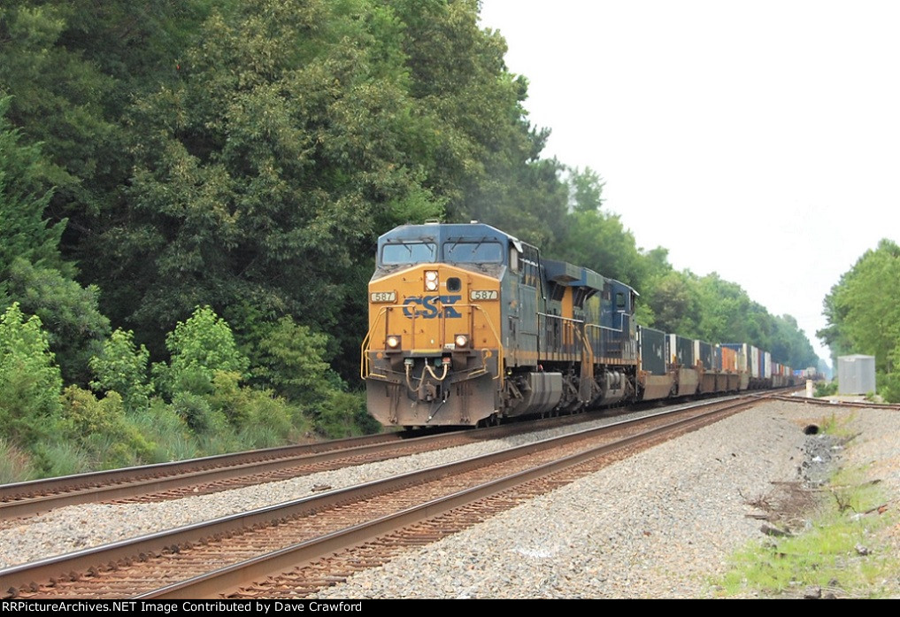 CSX 587